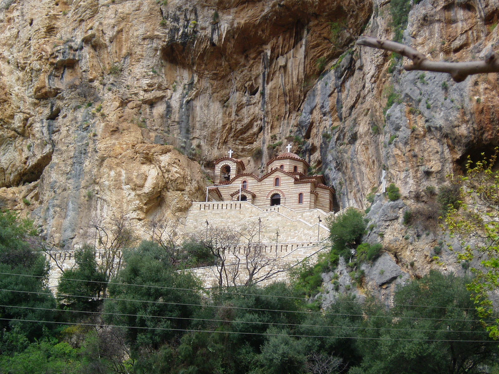 the LAND of GODS: Στην άκρη του ματιού : Ένα οδοιπορικό μέσα από τις ...